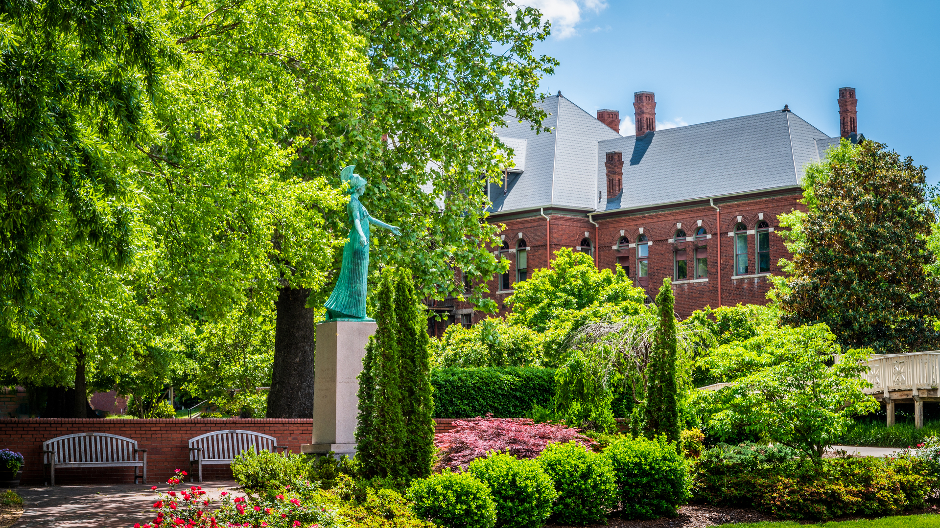 Foust Building | History Department